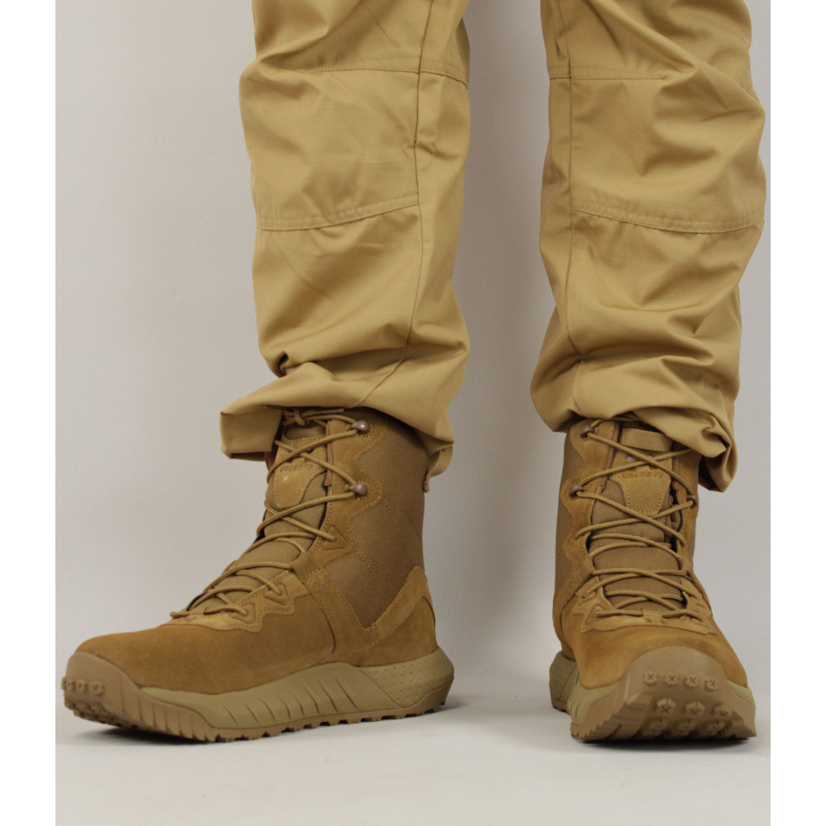 Micro G Valsetz High Coyote Men's Shoes - Under Armour