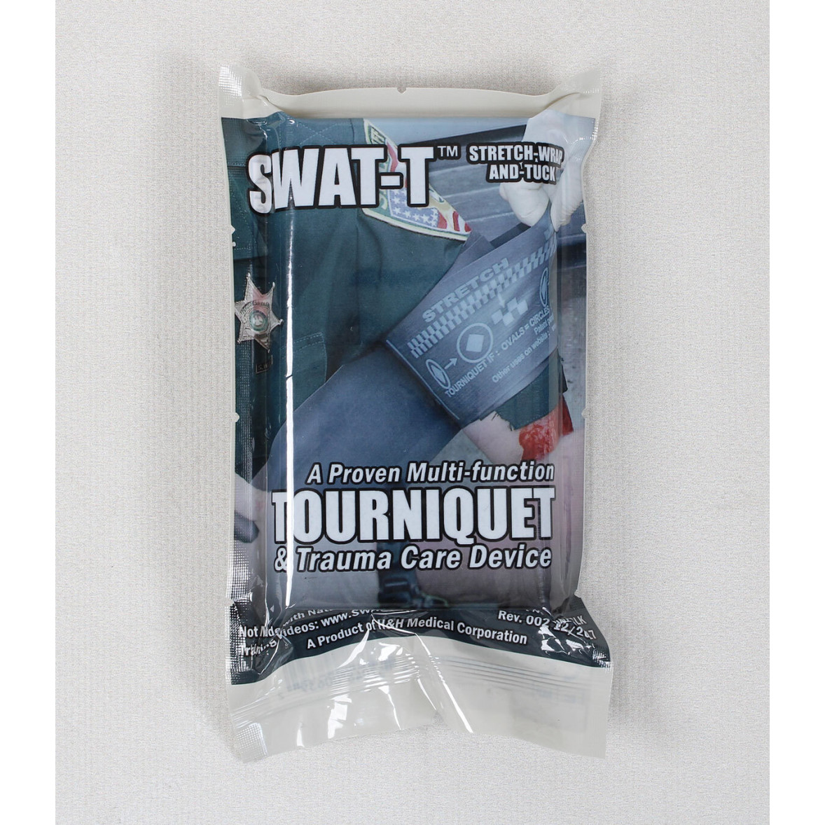 Black SWAT-T compression tourniquet - available at vetsecurite.com