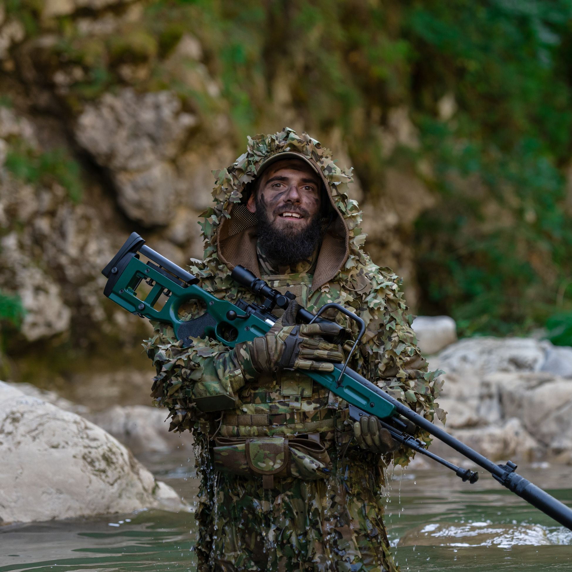 How to Equip Yourself for a Night Airsoft Game?